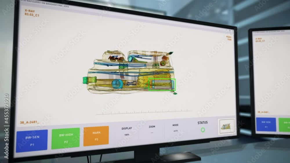 Vídeo do Stock: Airport Security X-Ray Scan Software Discovers Illegal ...