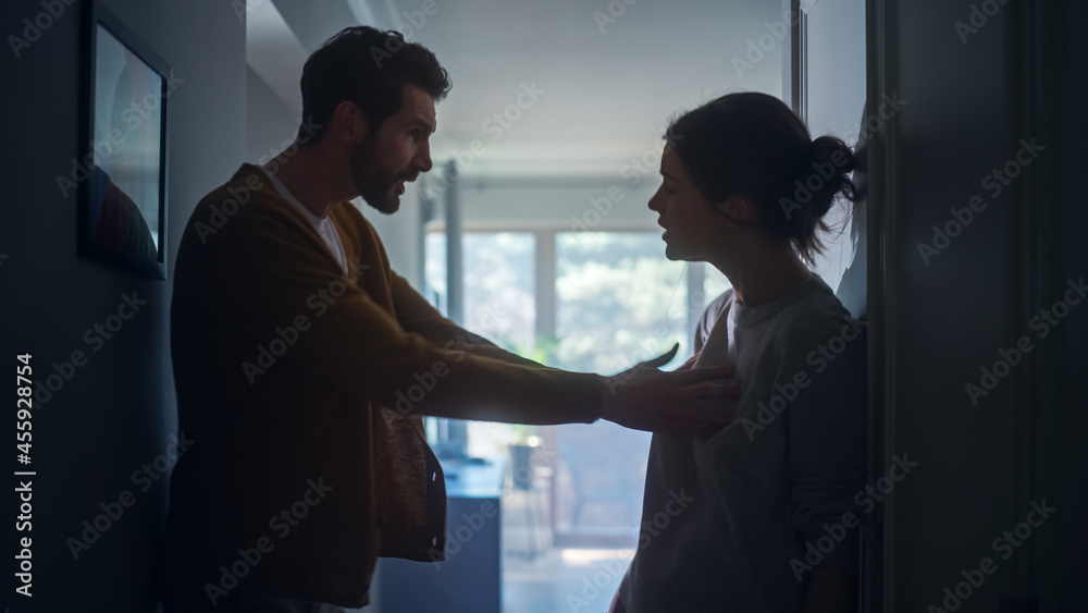 Young Couple Arguing and Fighting. Domestic Violence and Emotional ...