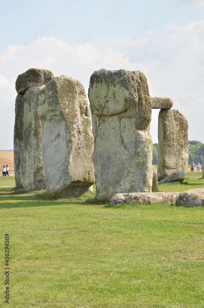 CIRCULO MEGALÍTICO DE ROCAS DE STONEHENGE foto de Stock | Adobe Stock CIRCULO MEGALÍTICO DE ROCAS DE STONEHENGE foto de Stock | Adobe Stock