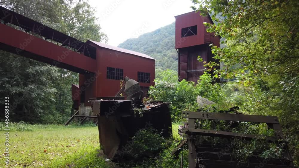 Pile of rusted metal at the Nuttallburg coal tipple in New River Gorge ...