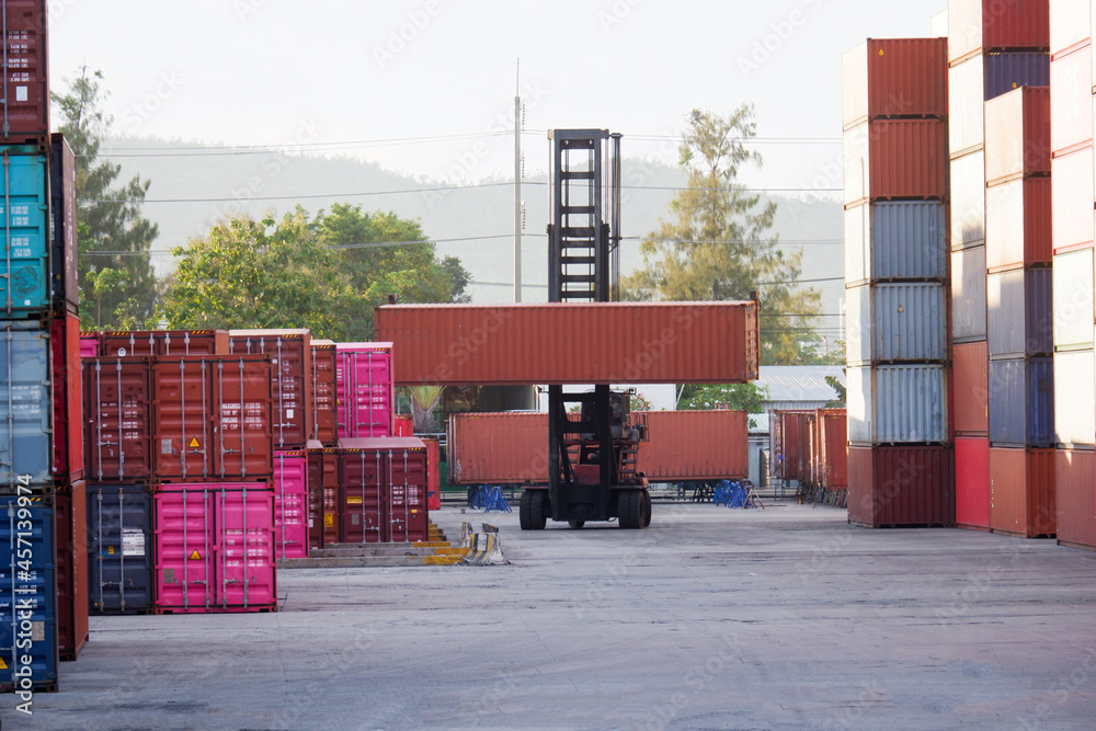 Container Lifting Tools in Container Yards. Stock Photo | Adobe Stock