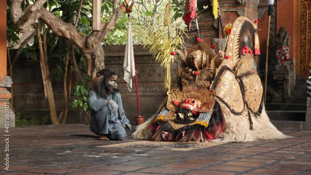 Traditional Indonesian Barong Dance with a lion and a monkey. Balinese ...