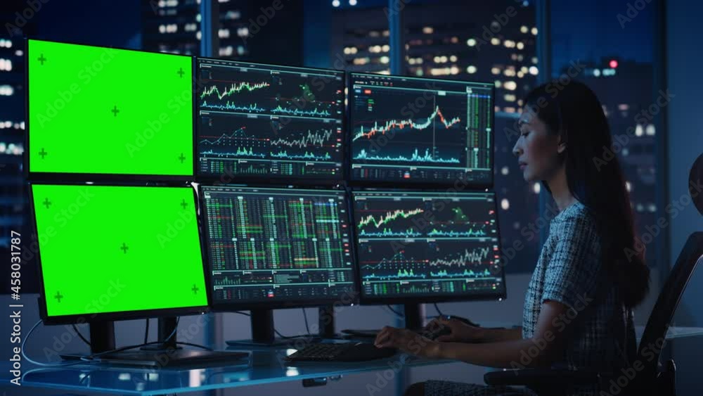 Vídeo do Stock: Financial Analyst Working on Computer with Multi ...