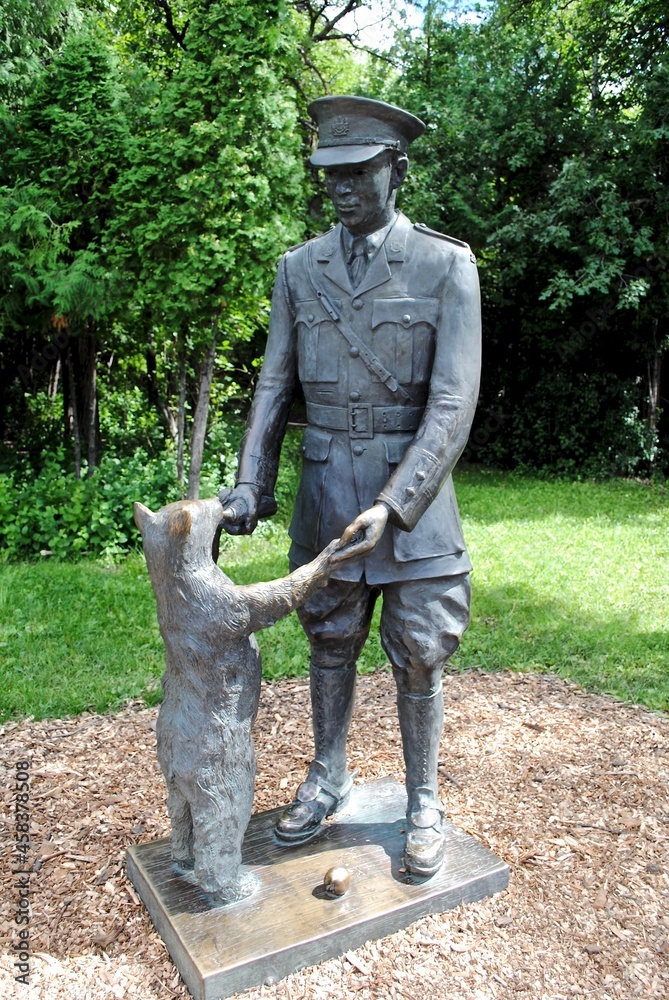 Foto Stock Winnipeg, Manitoba, Canada: Statue of Lieutenant Harry ...