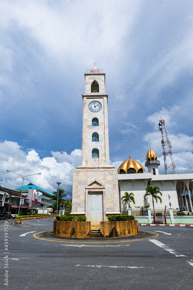 The clock tower was built at the roundabout for a U-turn to visit the ...