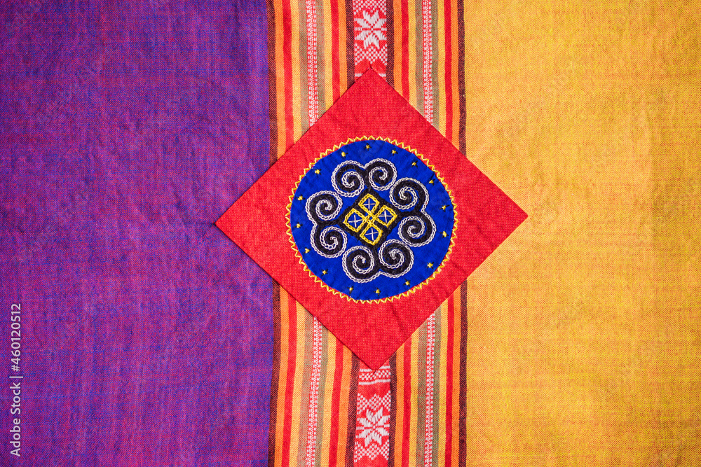 Foto de Hmong patterns hill tribe, Identity of the Hmong tribe in Sapa ...