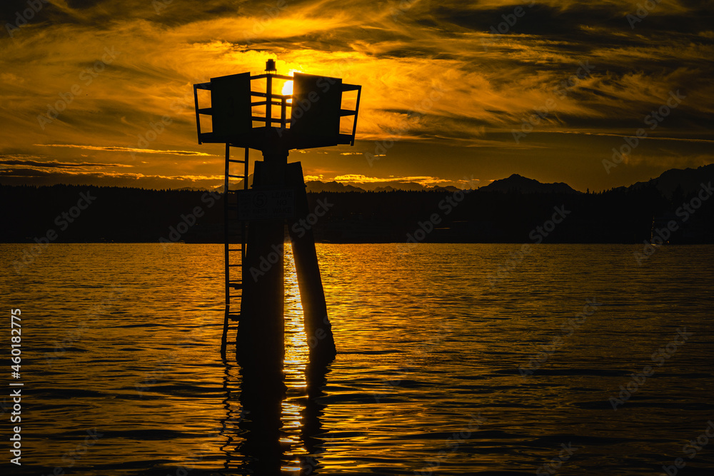 2021-09-30 SUNSET IN THE PACIFIC NORTHWEST OVER IN PUGET SOUND WITH A ...