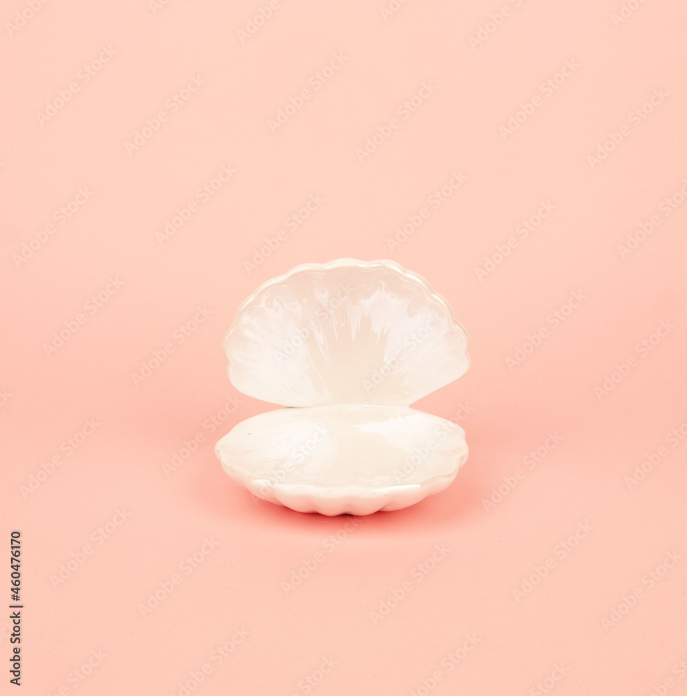 Beautiful empty open seashell on pink background. Concept of value of ...