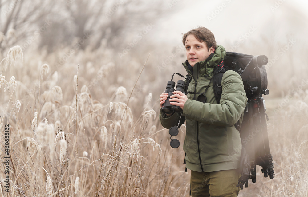 Photographers who love to take photos in the nature biodiversity ...