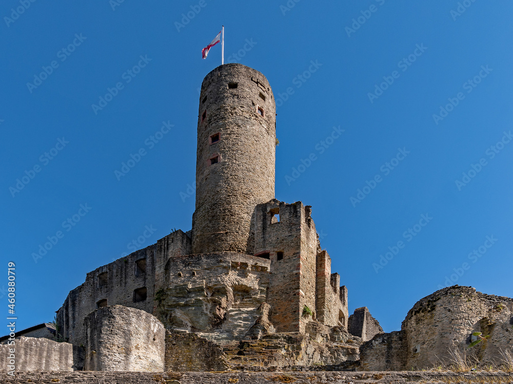 Ruine der Burg Eppstein in Eppstein in Hessen, Deutschland Stock Photo ...