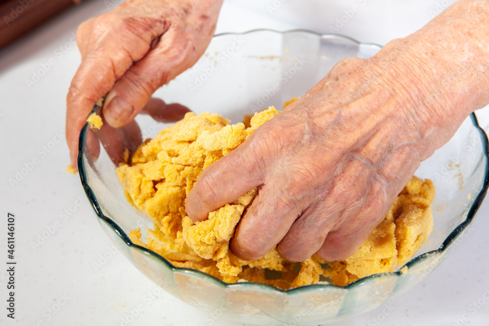 Preparation of the traditional dish from the Caribbean Coast in ...
