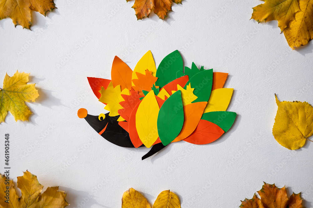 Autumn paper art crafts. Children's fall crafts and creativity ...