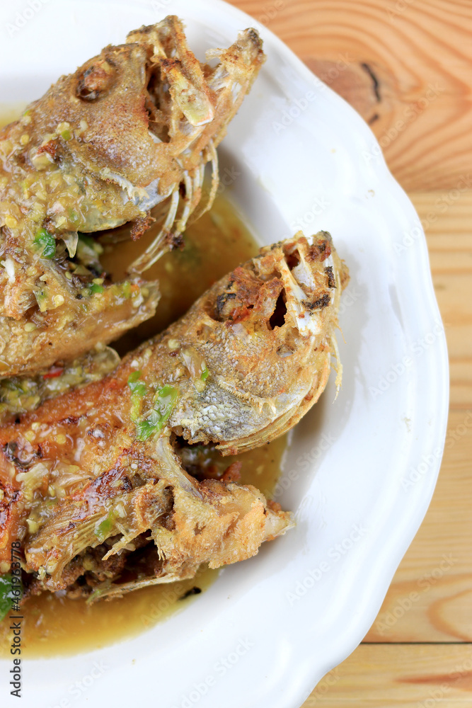 Thai Fried Fish With Sweet Chili Sauce Recipe at Oliver Silas blog