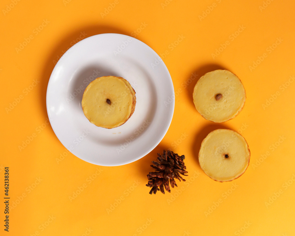 Sweet mud cake with a soft texture. Mud cakes are traditional snacks ...