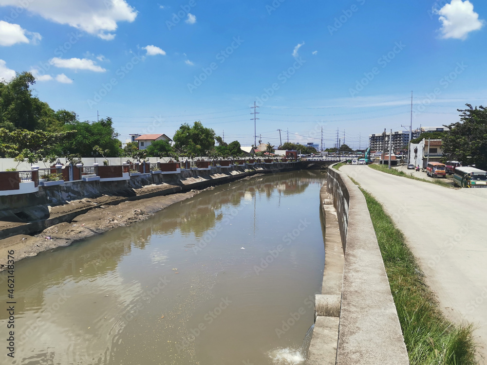 The Zapote River bordering Las Pinas in Metro Manila and Bacoor in ...