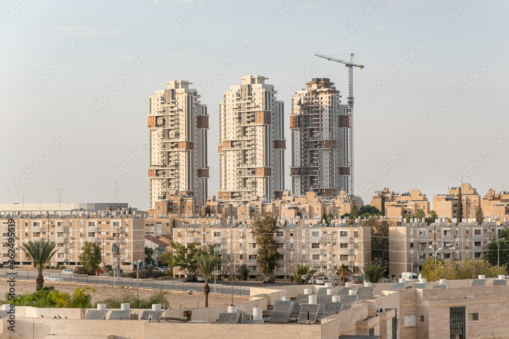 Contrast in buildings 4 generations Architecture in Israel, modern ...
