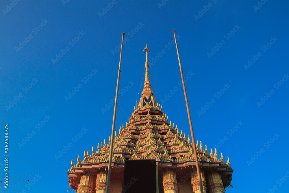 Vihara a Wat Sangkat Rattana Khiri at under blue sky Background,Uthai ...
