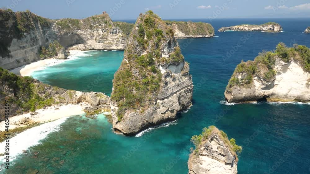 Thousand Islands Viewpoint. Rumah Pohon Tree House in Nusa Penida ...