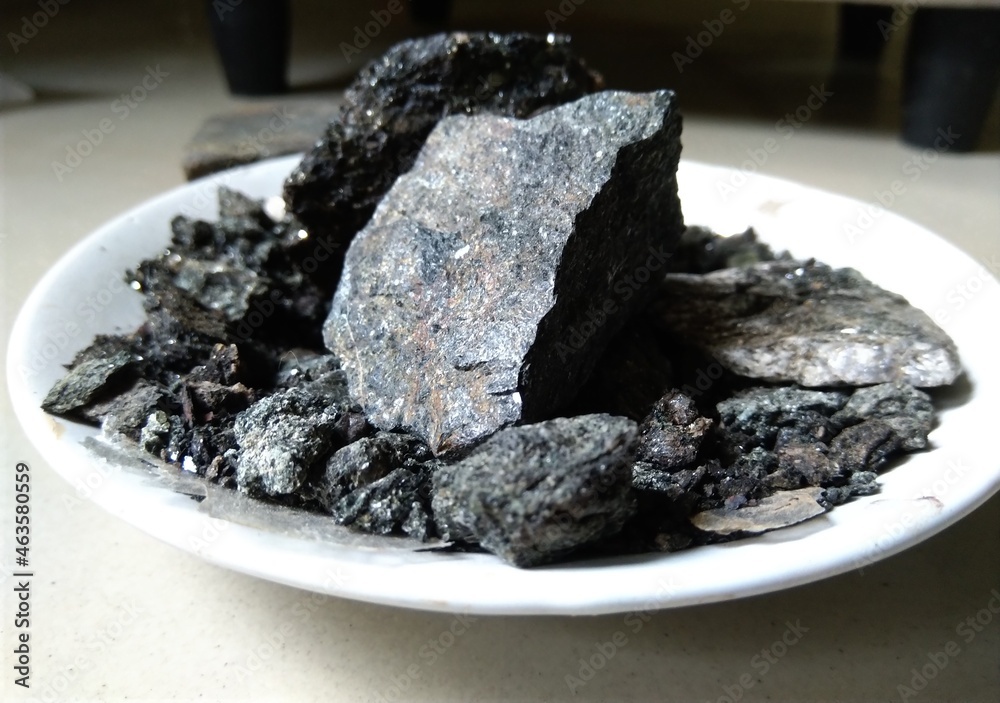 Shilajit is a sticky substance found primarily in the rocks of the ...