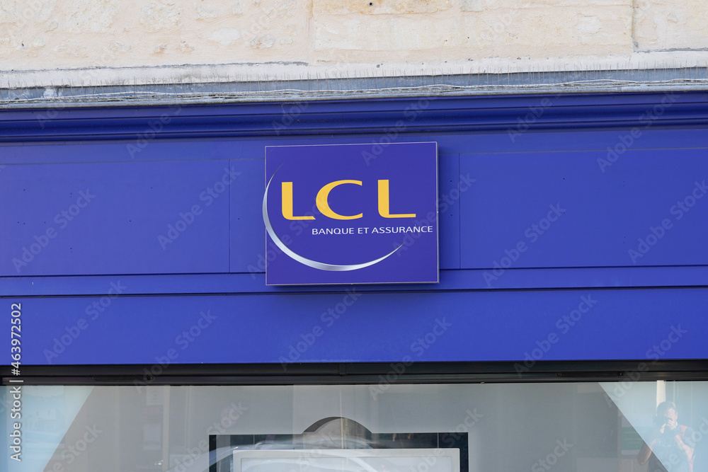 lcl logo sign text french bank brand signage Stock Photo | Adobe Stock