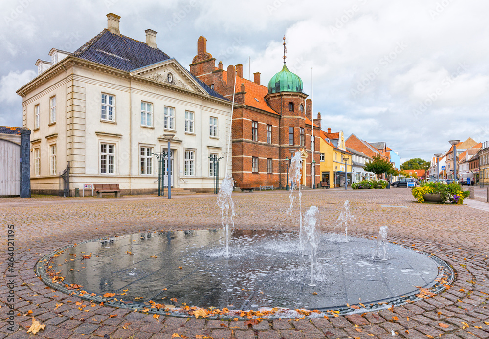 Foto de Town square at Stege on the island of Møn, Denmark, with ...