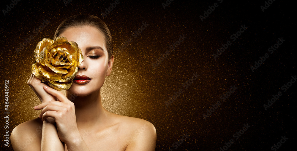 Woman Beauty Perfect glowing Skin Makeup. Fashion Model holding Golden ...