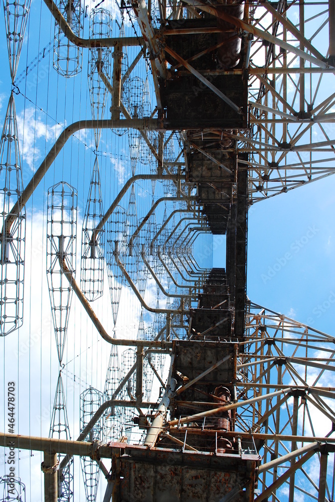 The array at Chernobyl, duga radar, russian Woodpecker, Urbex ...