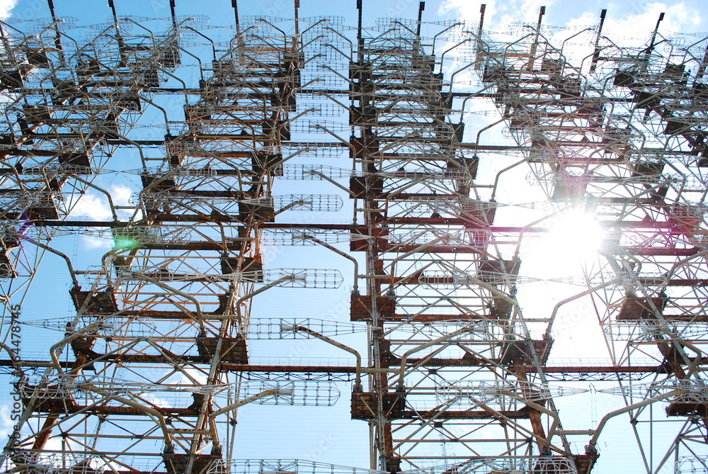 The array at Chernobyl, duga radar, russian Woodpecker, Urbex ...