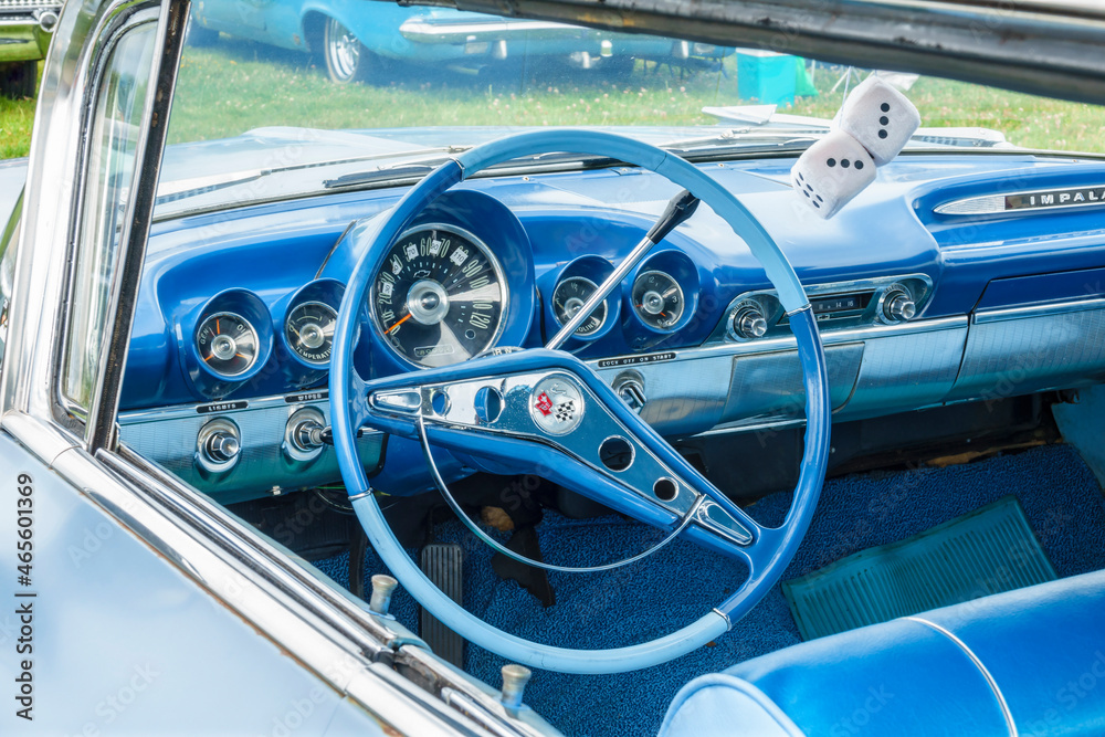 Chevrolet Impala Interior