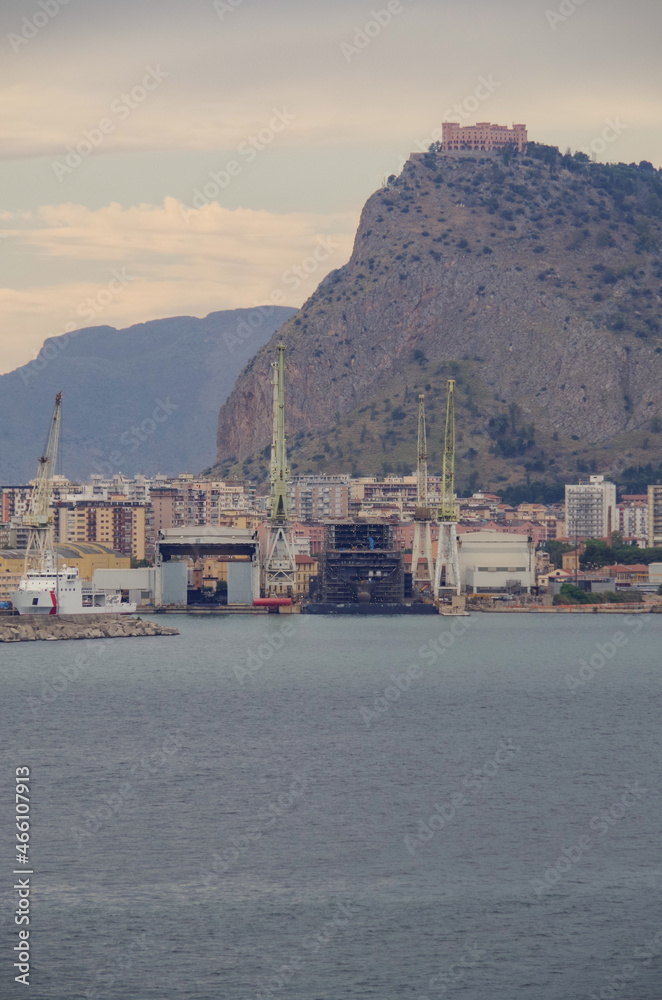 Maintenance refurbishment of luxury passenger ferry cruiseships cruise ...