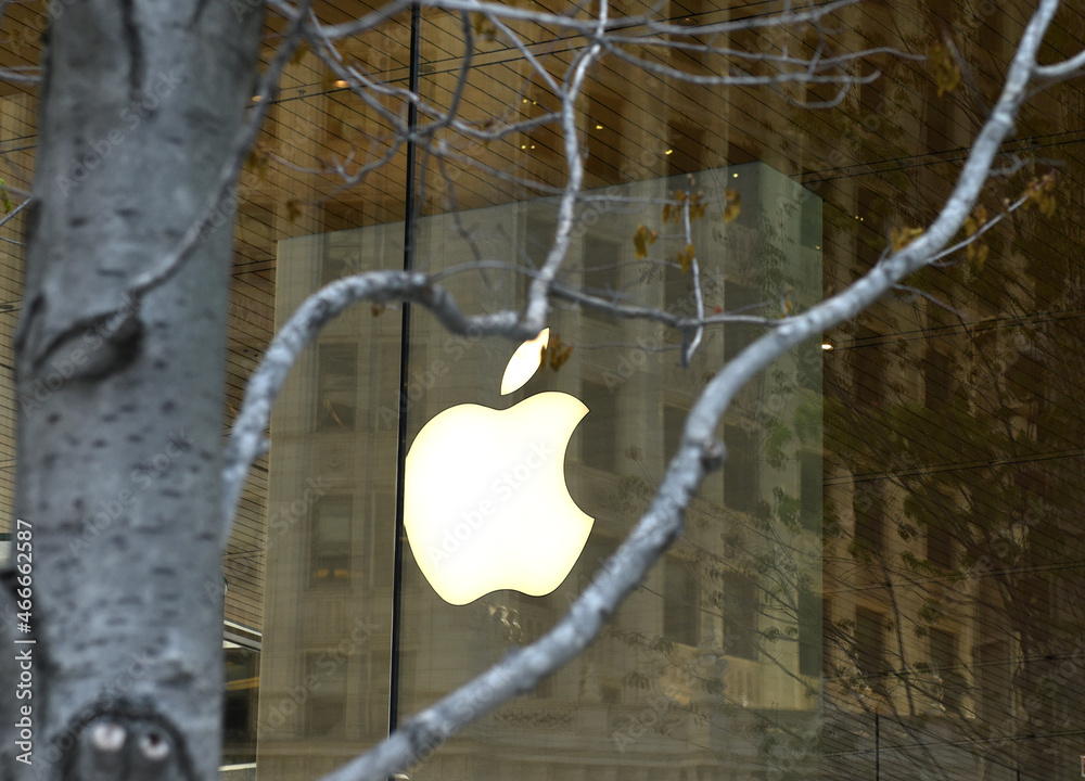 Chicago, USA - June 04, 2018: Apple logo on the Apple store on Michigan ...