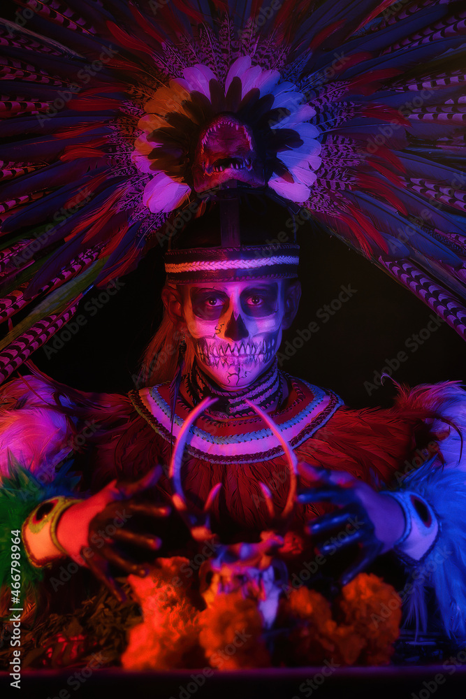 Aztec Man with traditional dress dance Stock Photo | Adobe Stock