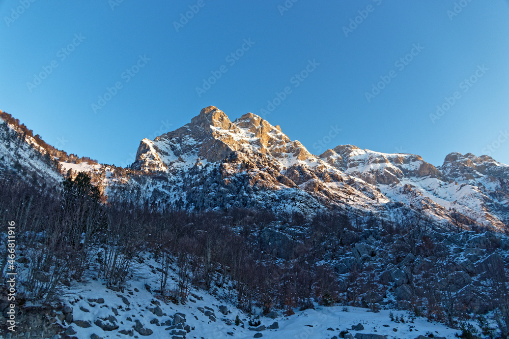 Zla Kolata Zla Kolata has an elevation of 2,534 metres (8,314 ft ...
