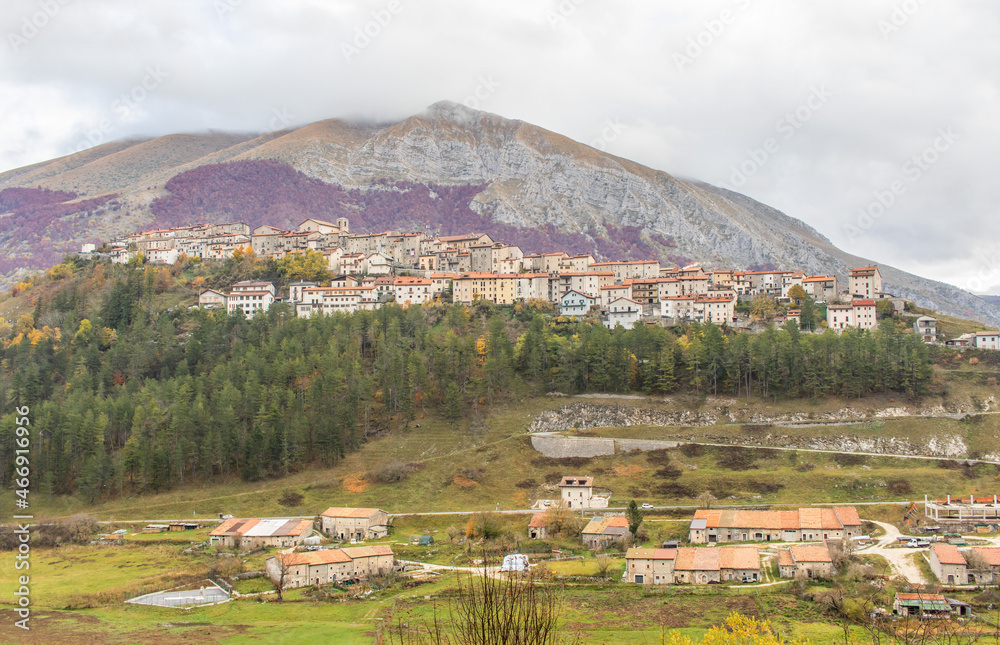 Opi, Italy - embedded in the wonderful Abruzzo, Lazio and Molise ...