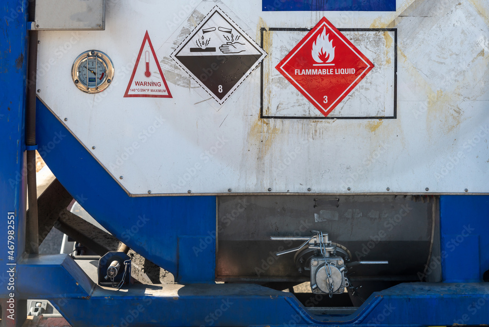 Fotografia do Stock: Container for the transport of liquids, loaded ...