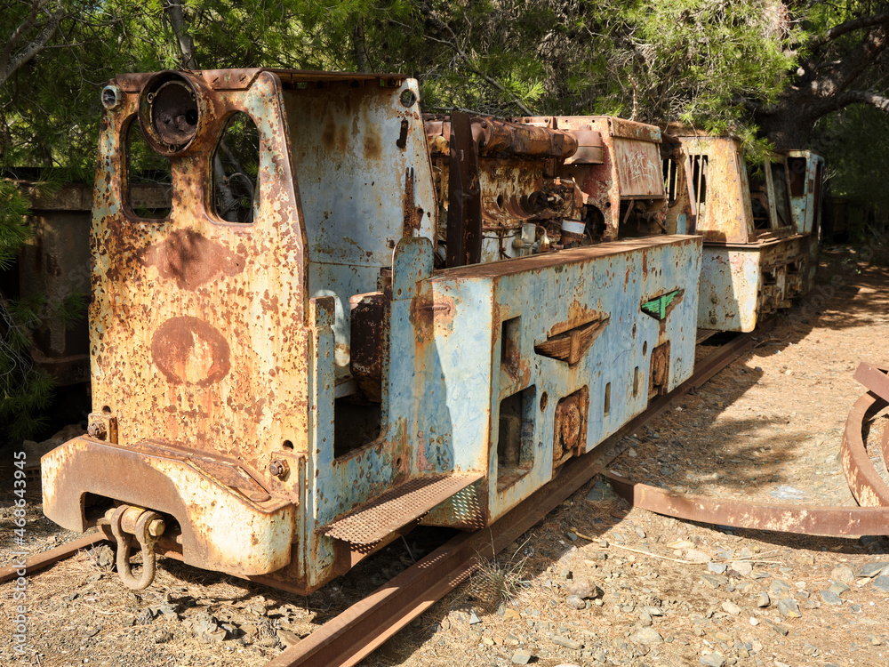 Locomotora de vagoneta de una mina Stock Photo | Adobe Stock
