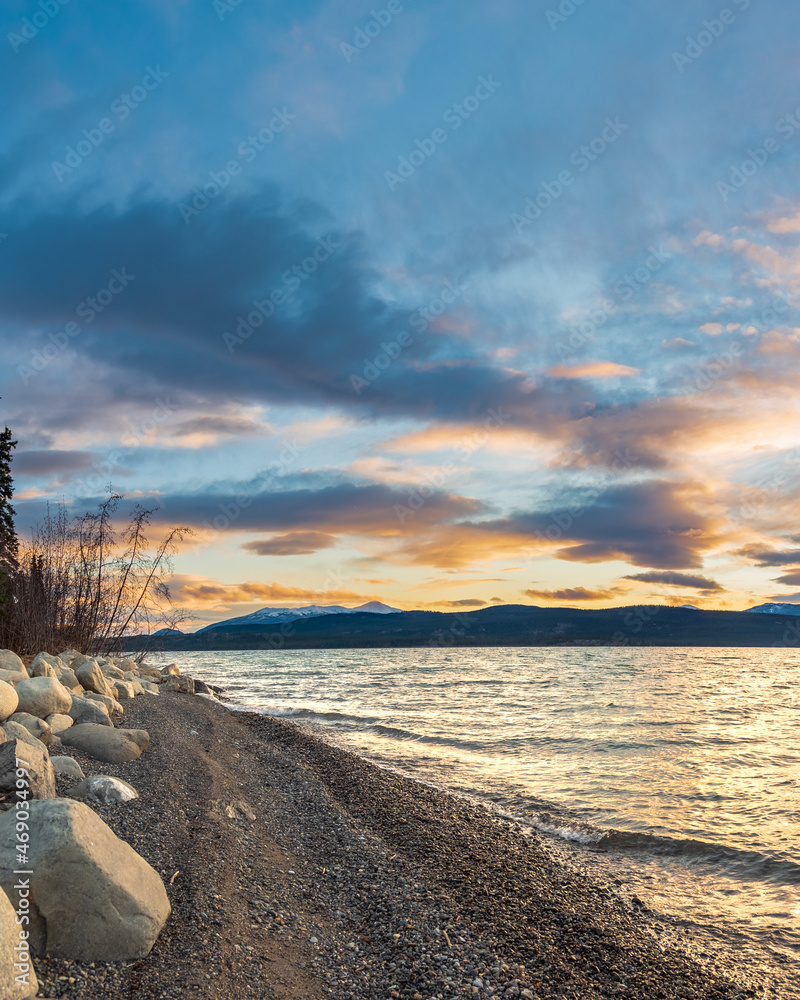 Beautiful desktop background image of a isolated, serene and stunning ...