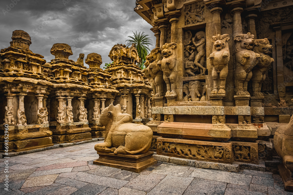 Beautiful Pallava architecture and exclusive sculptures at The ...
