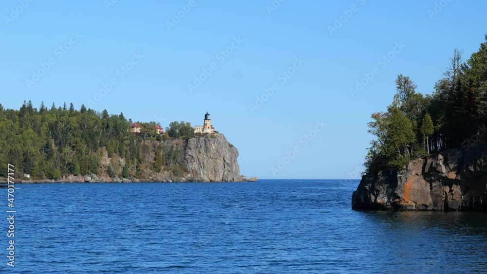 Relaxing clip of beautiful, iconic Split Rock Ligthhouse on the north ...