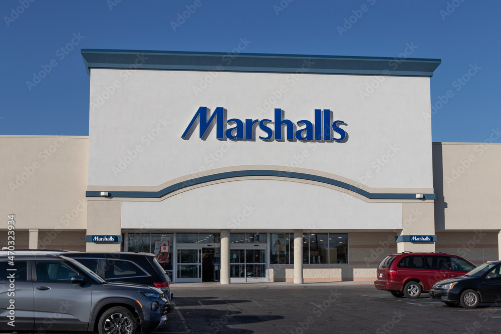 Marshalls retail strip mall location. Marshalls is a subsidiary of the ...