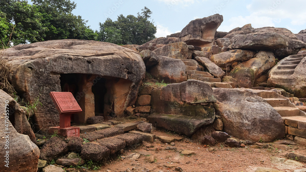 Cave 12 : Jambeshwar Gumpha, Udaygiri caves Bhubaneswar, Odisha, India ...
