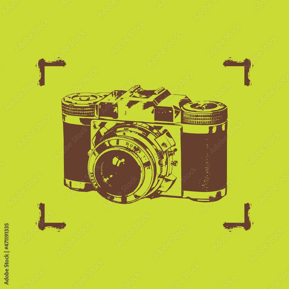 Hand drawing of vintage film photo camera. Stock Vector | Adobe Stock