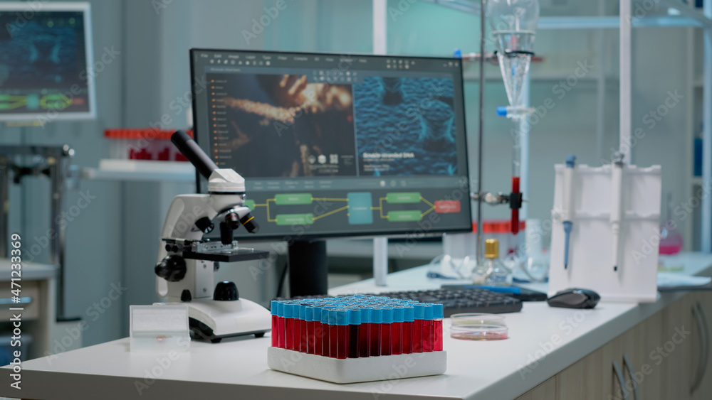 Stockfoto Flasks with blood samples on laboratory desk prepared for ...