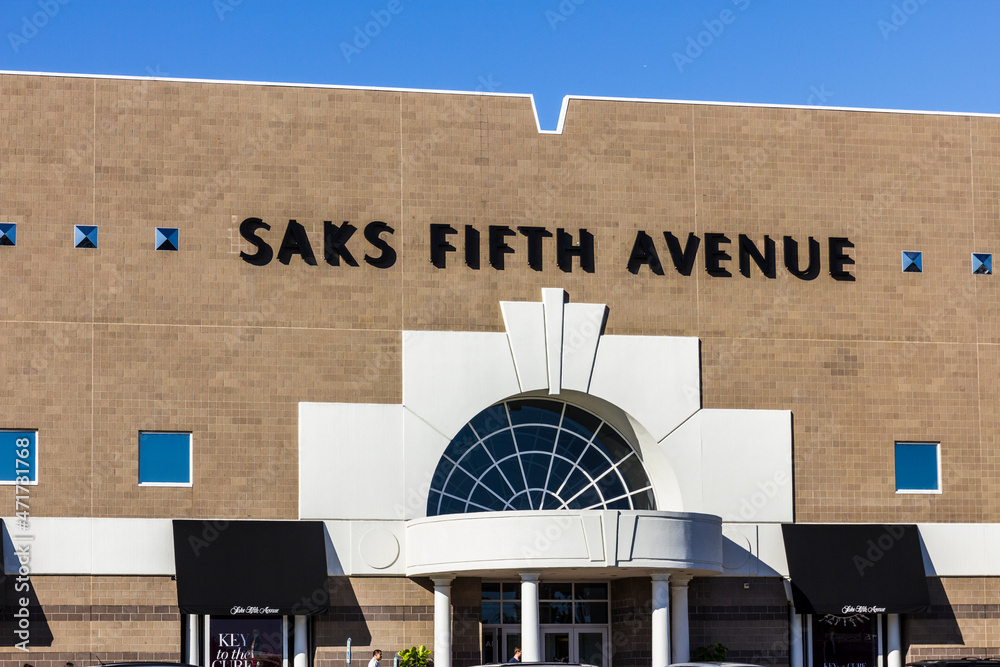 Saks Fifth Avenue Mall Location. Saks is a luxury department store ...