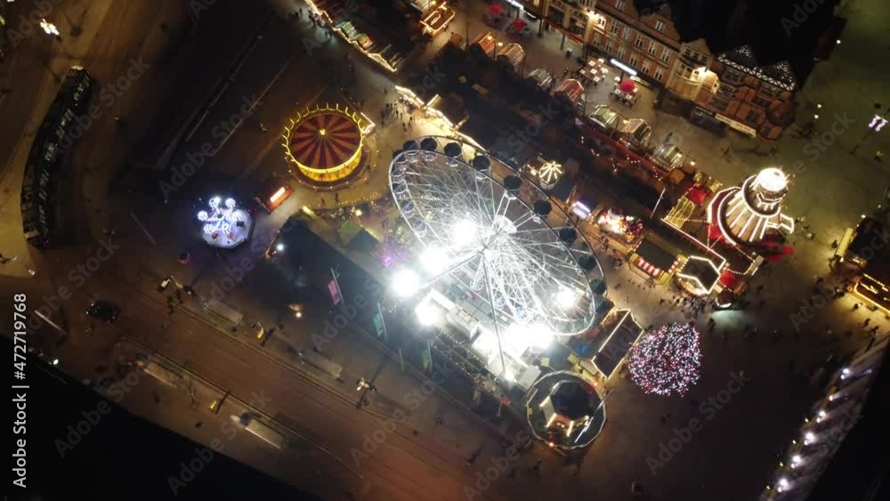 Christmas Market, 4K at night. Christmas Market at night, Nottingham ...