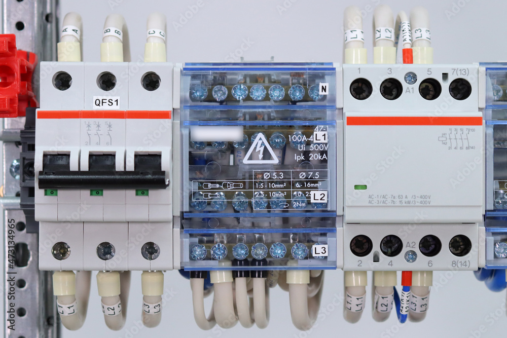 3-pole automatic current switch, bus wire connector, electromagnetic ...