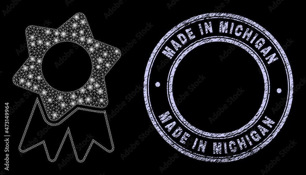 Glitter polygonal net award badge icon with glare effect on a black ...