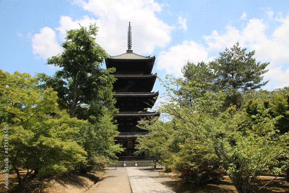 Templo Ninnaji , Kioto. Es uno de los principales templos budistas de ...