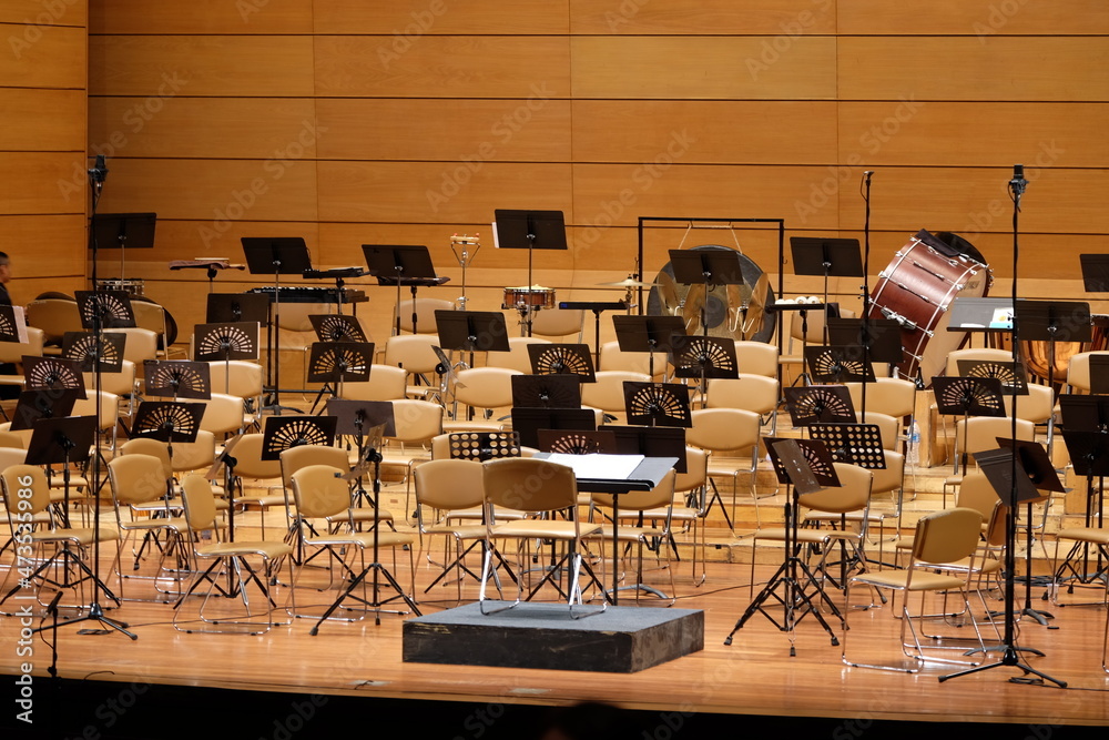 seating for the symphony musicians before the show begins Stock Photo ...