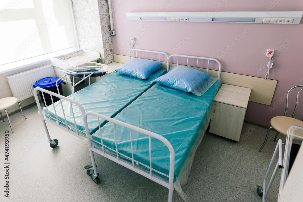 Hospital room with beds, interior of a hospital room. Clean and empty ...